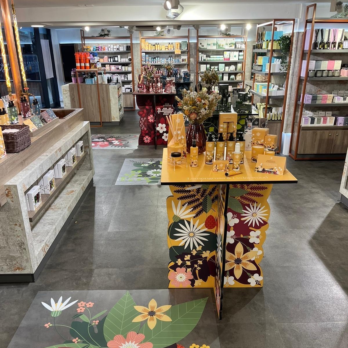 Kilkenny Shop Galway | Fashion, Gifts, Opening Times and Location