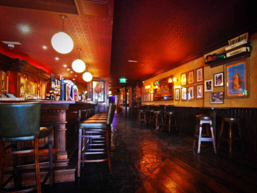 An Púcán Late Night Pub Galway | Food, Drink, Live Music & Sport