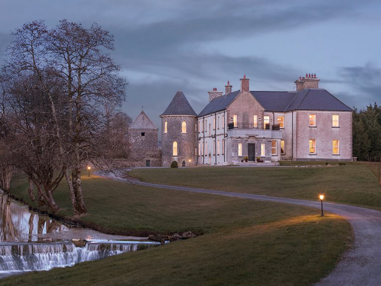 Self Catering apartments Galway 2026 | Holiday rentals Galway